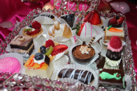 Multiple Ways to Serve Cake – The Baking Institute